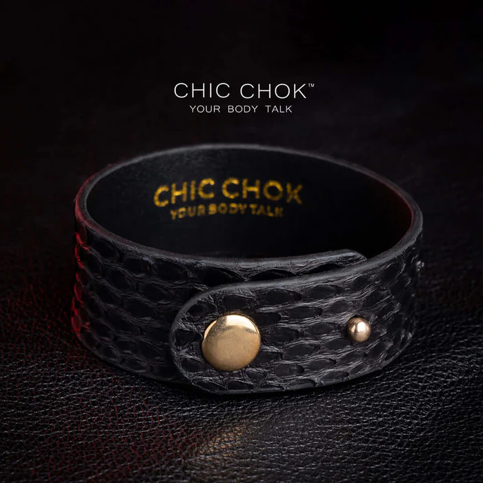 Discover Elegance with CHICCHOK [Dark Forest] - Black Python Adjustabl